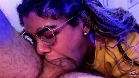 Sofie Lollipop Em Um Trisal Com Os Gemeos Que Socaram Forte Na Garganta Dela Até Ela Engolir