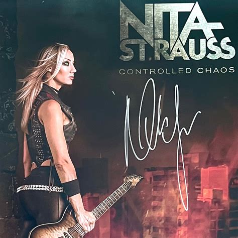 Póster Nita Strauss Controlled Chaos Gardenia Memorabilia