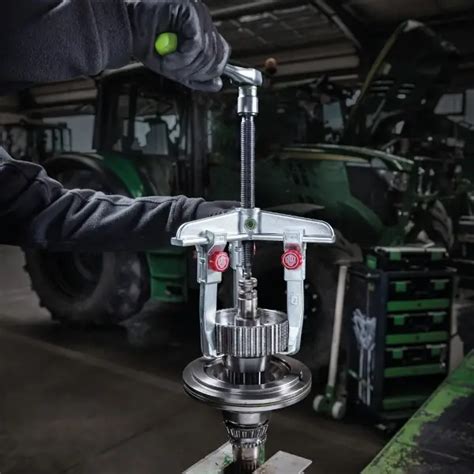 Kukko 30 2 3 Jaw Universal Puller With Quick Adjustment Jaws For