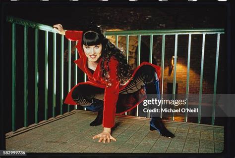3941 Lucy Lawless Photos And High Res Pictures Getty Images