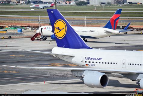 D Abyk Lufthansa Boeing 747 8 At São Paulo Guarulhos Photo Id