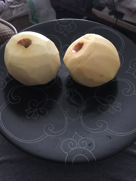 Dee Make That Two Skinless Apples Iasip