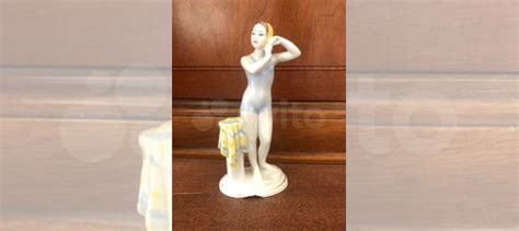 Статуэтка лфз Пловчиха Юная купальщица купить в Москве с доставкой Хобби и отдых Авито