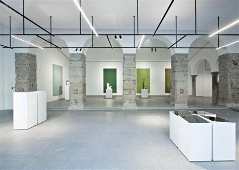 Vincent Van Duysen Designs Concrete Led Lamp For Flos