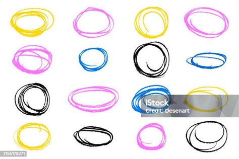 손으로 그린 그런 지 잉크 서클 컬렉션 거친 가장자리가있는 창의적인 채팅 거품 메시지를 위한 타원형 프레임입니다 노란색 배경에