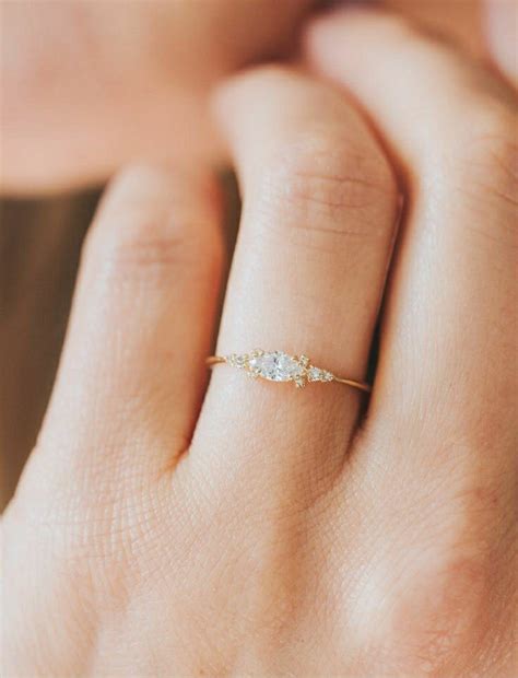 Pin By 🅲🆁🅸🆂🆃🅸🅽🅴 👒🇧🇷 On Estilo Beleza E Glamour Small Engagement
