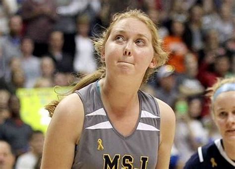 Lauren Hill Inspirational Basketball Player Dies