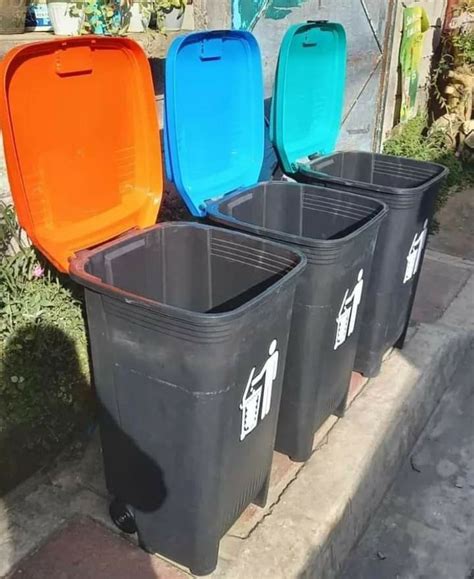 Orocan Trash Can With Wheels 80L Furniture Home Living Cleaning Homecare Supplies Waste