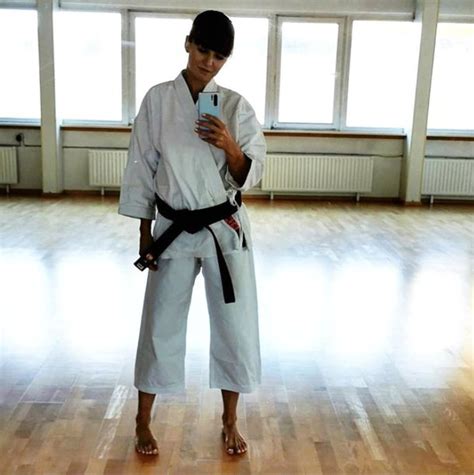 득점기계 레반도프스키 챔스리그 최초 3팀서 해트트릭 네이트 스포츠