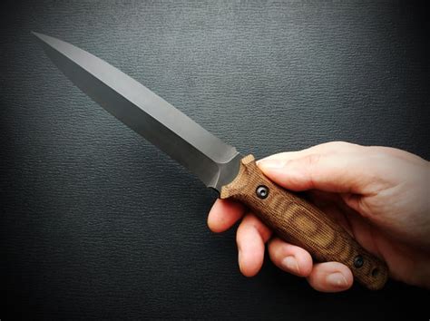 Dagger Sting Rknives