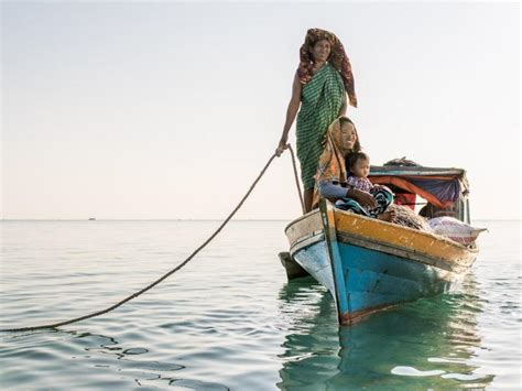 Fascinating Portraits Of The Disappearing Sea Gypsies