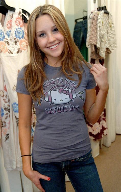 Amanda Bynes In Amanda Bynes S Fashion Trends Celebrities Female