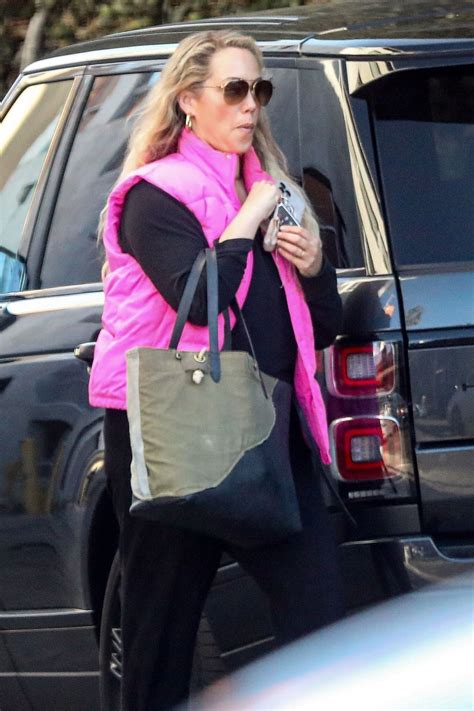 Elizabeth Berkley Out And About In Los Angeles 11 20 2023 Hawtcelebs