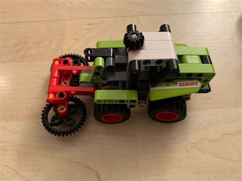 Lego Technic Mini Claas Xerion Kaufen Auf Ricardo