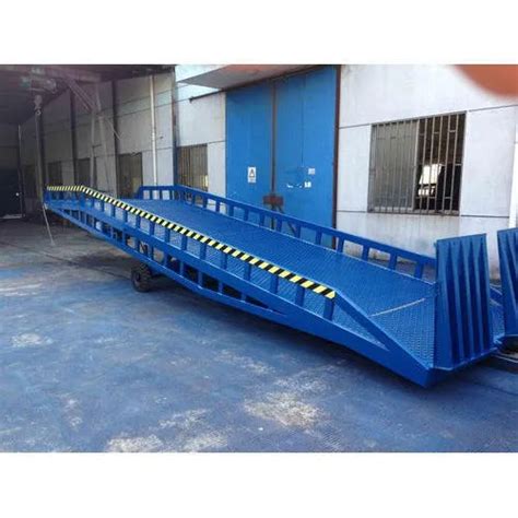 Forklift And Yard Loading Ramps Model Name Number Vldramp10t At Best Price In Pune Vedant Lift