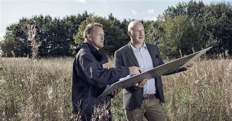 Urban Environment And Spatial Mutually Constrained Inversion New