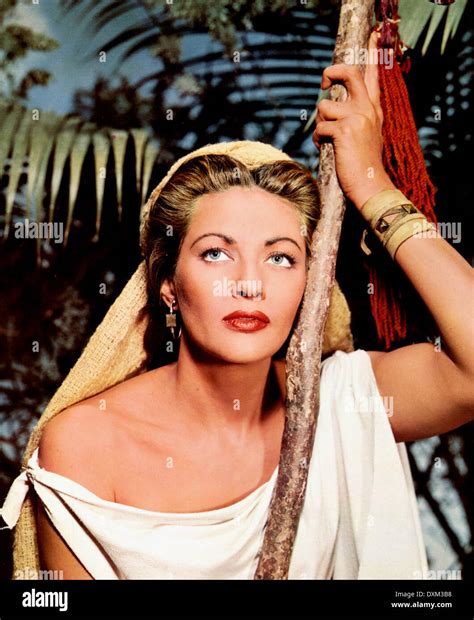 Yvonne De Carlo Ten Commandments The Untold Truth Of Yvonne De Carlo