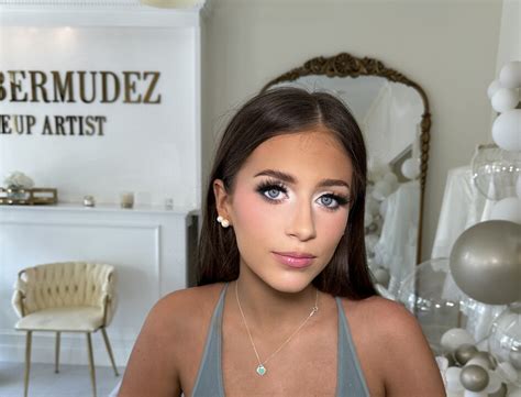 Taya Bermudez Makeup Artist Updated Reviews The Knot