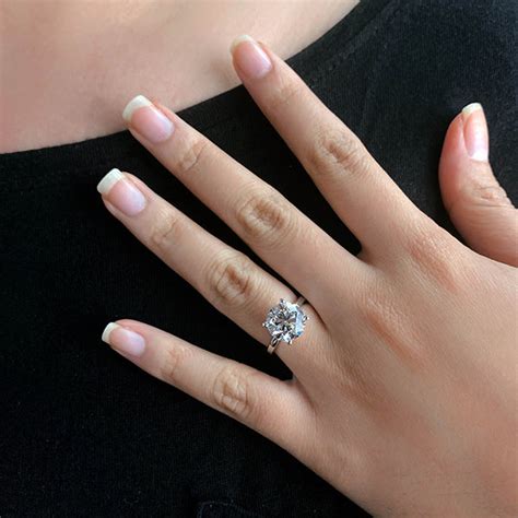Miranda Kerr Engagement Ring Carat