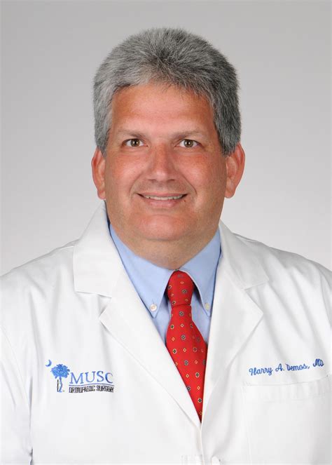 Dr Harry Demos Md Orthopedic Specialist For Miners Knee In Mount
