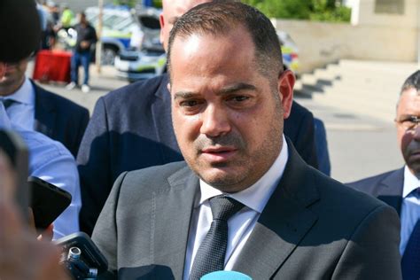 Калин Стоянов Българският полицай не заслужава да бъде лъган Информационна агенция ПИК