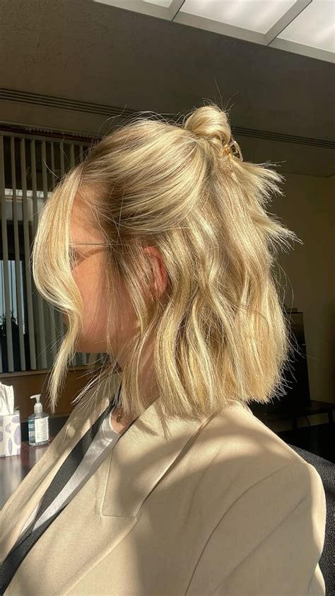 Half Up Half Down Short Hair Hairstyle Have Up Half Down Hairstyles