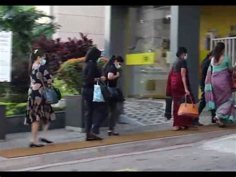 බැංකු සේවකයින් කළු ඇදගෙන විරෝධයේ Video Lnw Sinhala