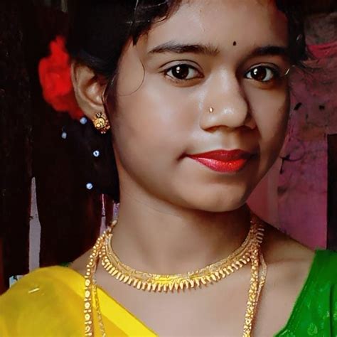 বন্ধু বললেই বন্ধু হয় না ভালো বন্ধুর মতো বন্ধু হতেও যোগ্যতা লাগে 🙂 আর