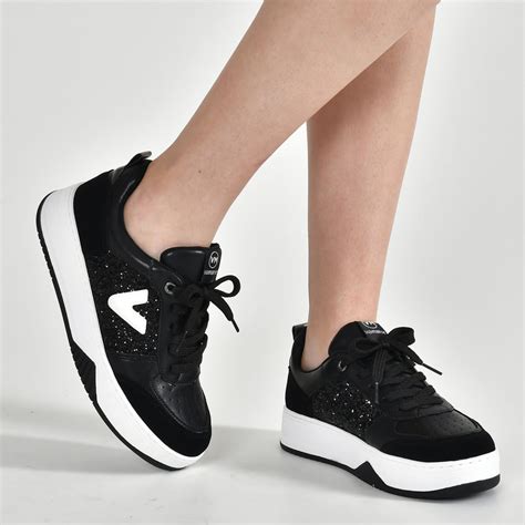tênis casual preto 053 008 02 loja via marte