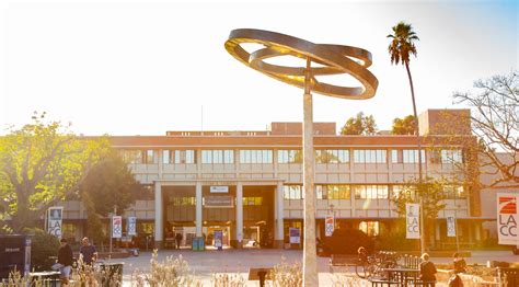 เรียนต่ออเมริกา Lacc Los Angeles City College เดอะเบสท์