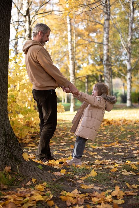 70000 Free Father Love Clipart And Father Images Pixabay