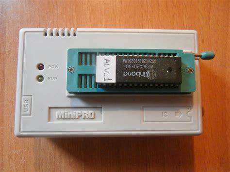 Tutorial programación memoria flash o eprom eeprom prom etc código de ejemplo para crear