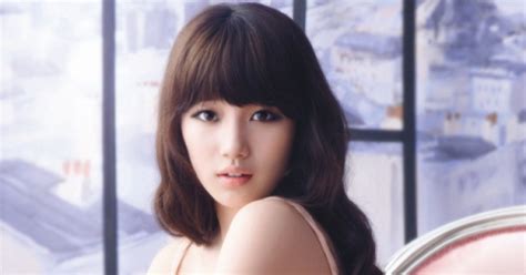 미쓰에이 수지 씨 롤리타의 향기에 반하다