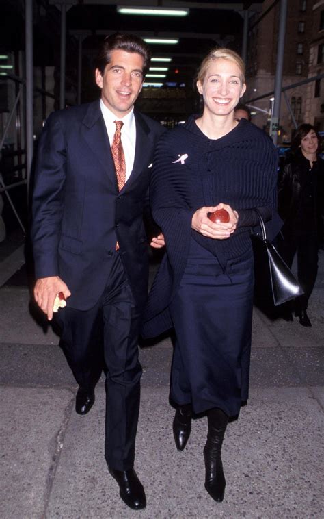Carolyn Bessette Kennedy Style Icon