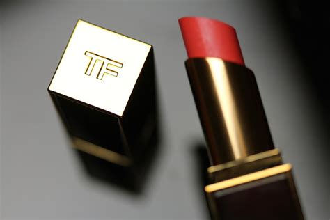 Tom Ford Lip Colour Shine The Anna Edit