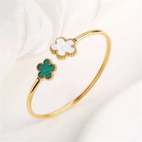 New Creative Stainless Steel Plant Five Leaf Flower Open Bangle Simple