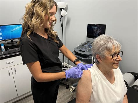 Viscosupplementation Injection Oak Brook Medical Group