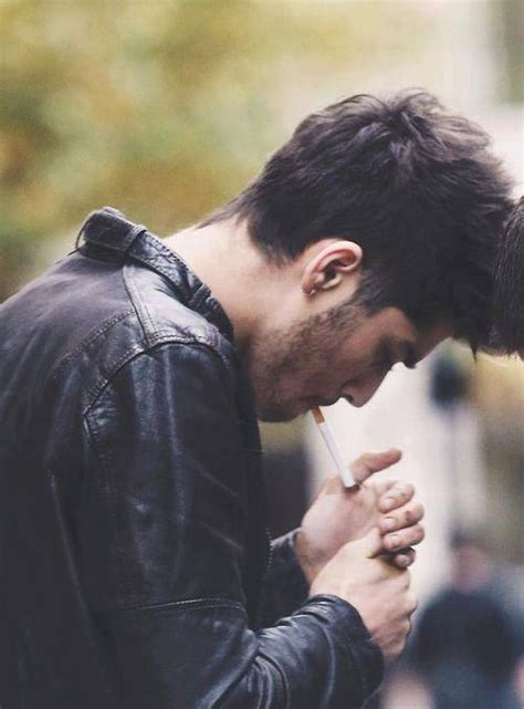 مشتــــــــــــــــــی هستــــــــــــــــــــــی