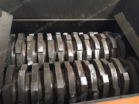 종이 재활용을 위한 대용량 폐지 파쇄기