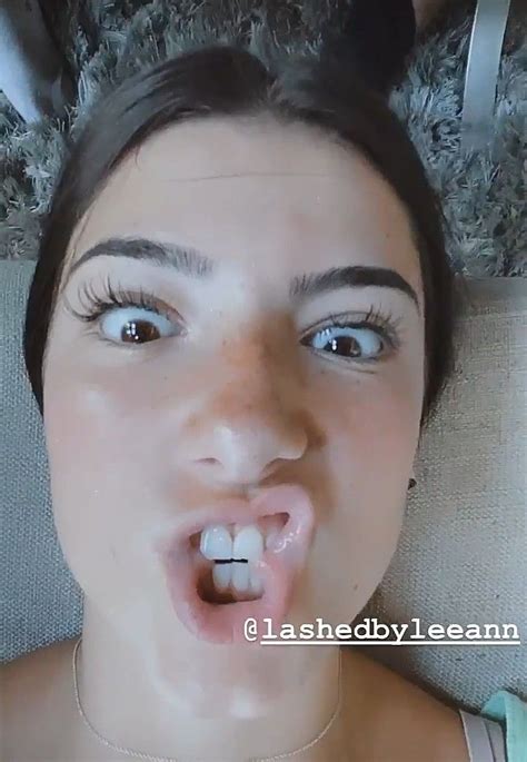 Pin On Charli D Amelio