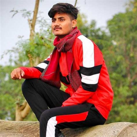 Priyanshu Tiwari Social Media Influencer Biography Birthday Age