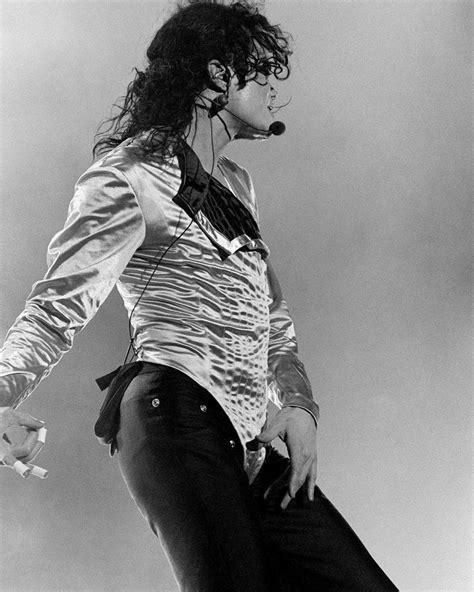 Pin On Michael Jackson Michael Jackson Dangerous Michael Jackson Bad Michael Jackson