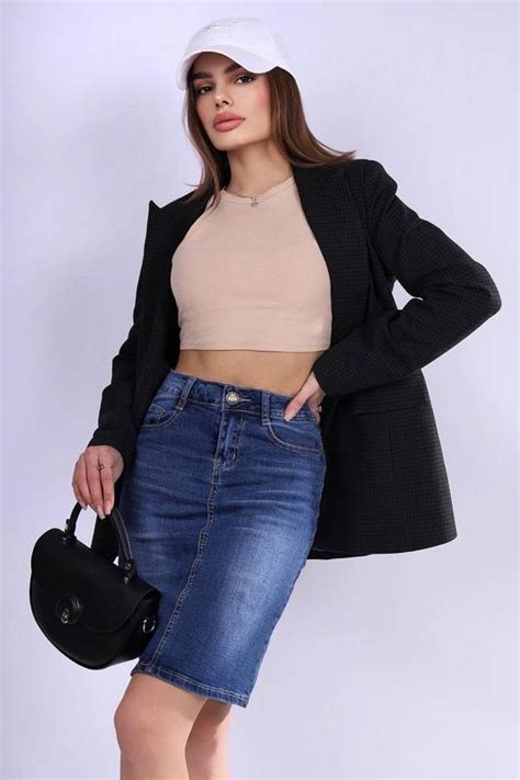 Спідниця — ціна 650 грн у каталозі Міді спідниці Купити жіночі речі за