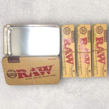 Raw Connoisseur Smoker Box Wir Sind Feuer Und Flamme Onlineshop Rund Um Clipper Feuerzeuge Und