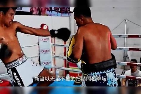 小虎铁英华tko泰国最强男人，一招神龙摆尾直接结束比赛！tko铁英华神龙