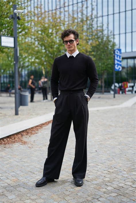 Enge Chinos Sind Out Weite Hosen Sind Der Neue Herren Trend