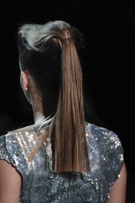 Idealna Ljetna Frizura Visoki Rep