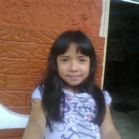 Sofia Navarro Youtube