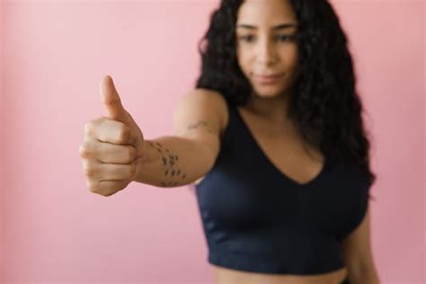 “use Positive Body Language” Open Gestures And A Relaxed Posture