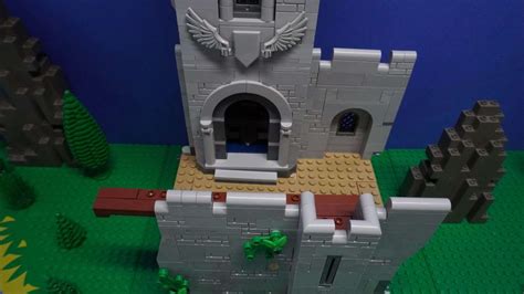 Medieval Donjon Lion Knights 10305 Alt Builds Review Madaboutlego